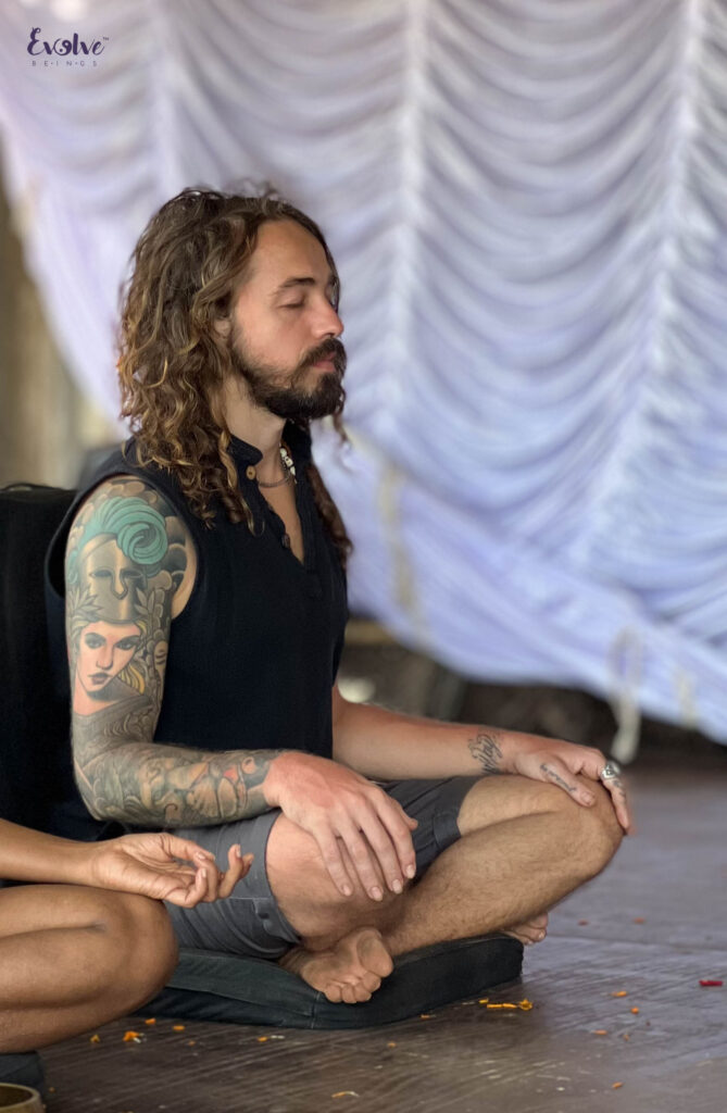 The Epic Lover - Evolve Beings is all about Tantra, Kamasutra, Tantrik Yoga, Tantrik Sexuality.